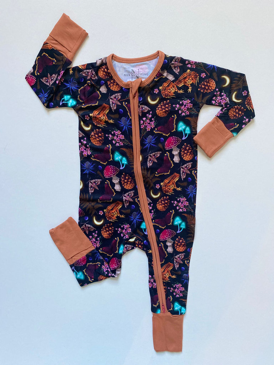 Midnight Magic Zippy – Nev Clothing